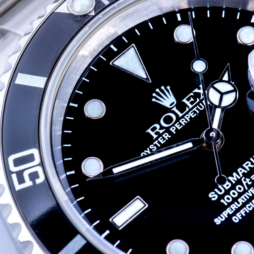 Discover our collection of Rolex Submariner watches