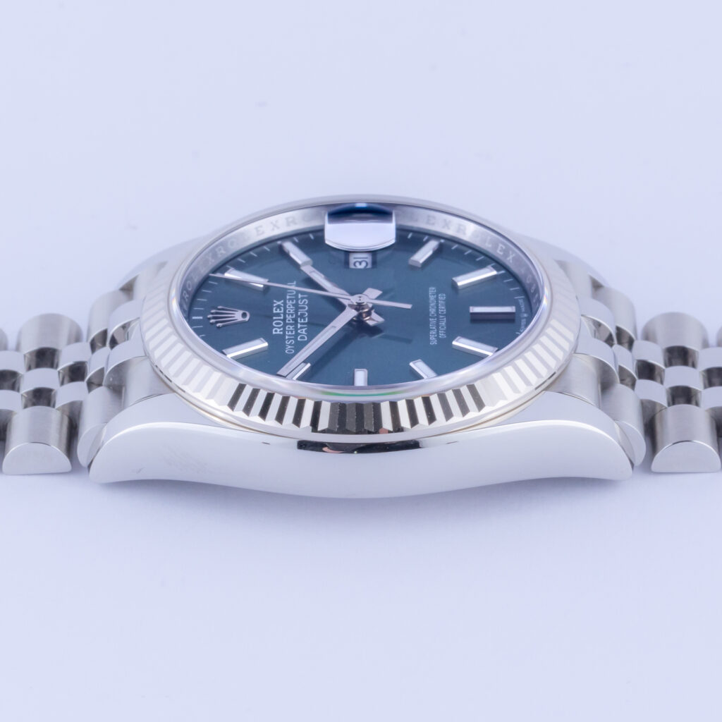 Rolex Oyster Perpetual Datejust 126234 | Explore now!